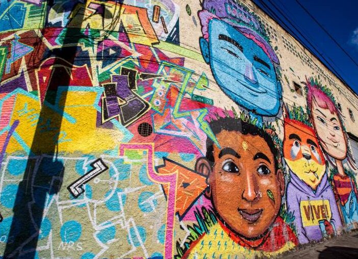 Arte Urbano: Explorando La Simbiosis Entre El Arte Y La Ciudad